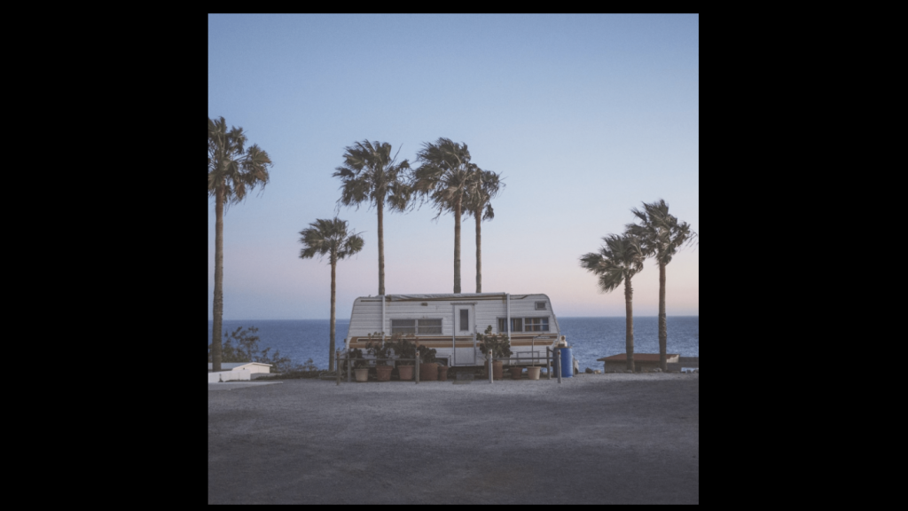 Exclusive: Simon Astley's latest single "Summer Now" - Just Fame
